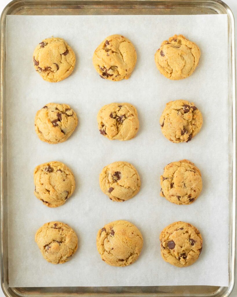 Chewy Chocolate Chip Cookies | Little Bitta Kitchen